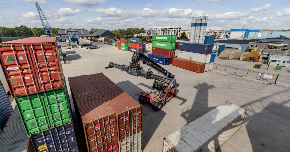 Upgrade of the inland container terminal Venray :: Reaching Europe